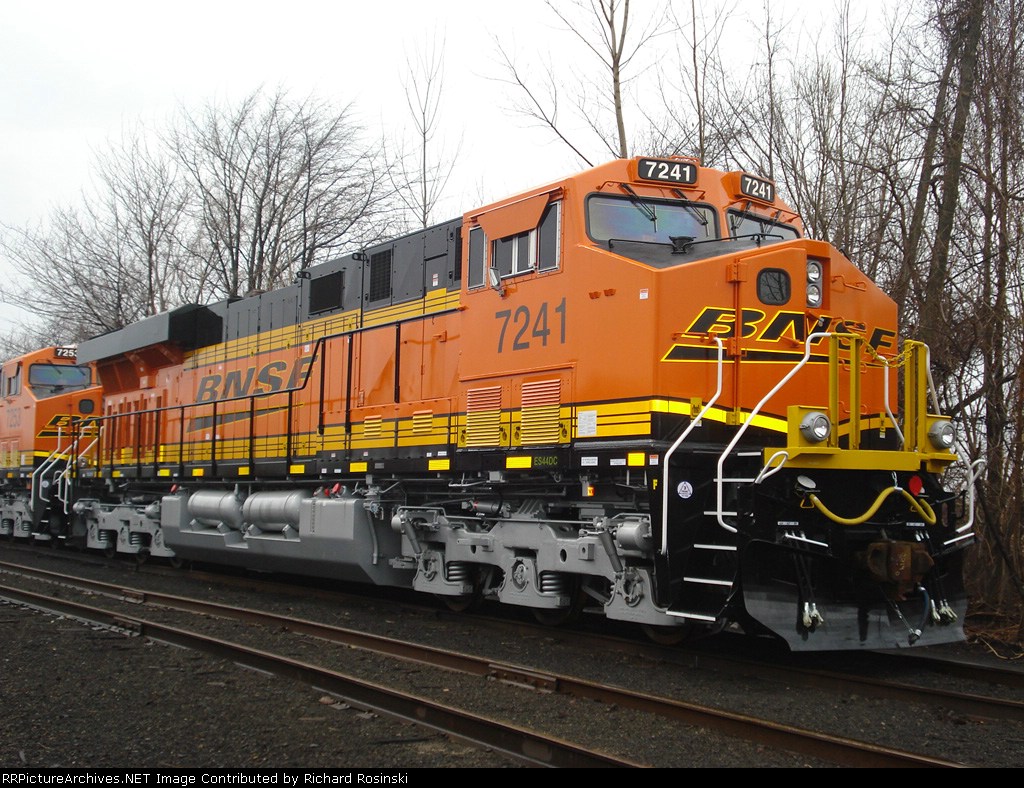 BNSF 7241